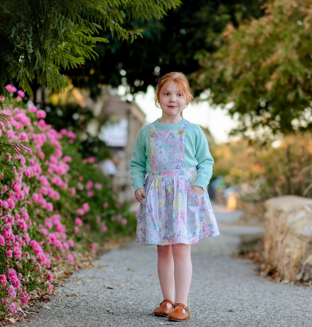 MEMPHIS FLUTTER PINNY PINAFORE – Toots Kids